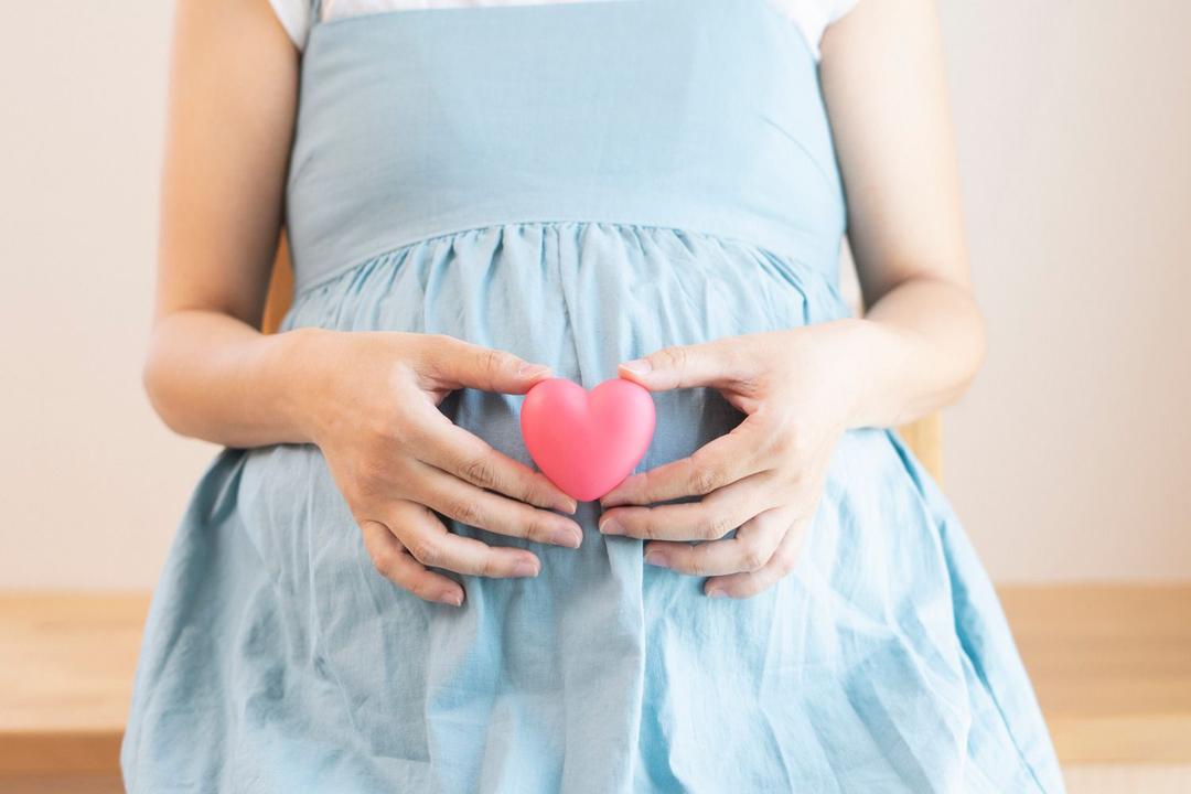 PMS、月経困難症…月経随伴症状の原因と対処法をやさしく解説【医師監修】 | crumii